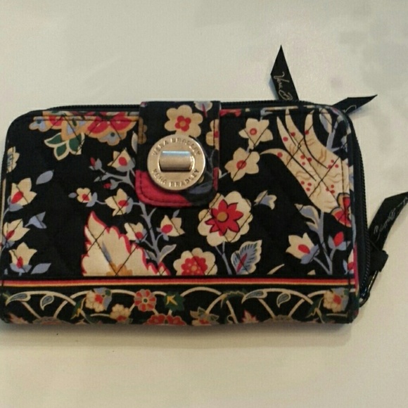 Vera Bradley | Bags | Vera Bradley Turn Lock Wallet | Poshmark